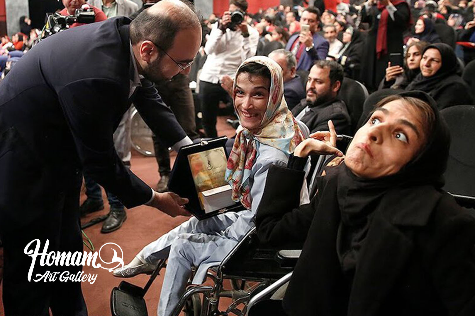 Introducing Fatemeh Hamami: A Resilient Iranian Disabled Artist - Homam ...